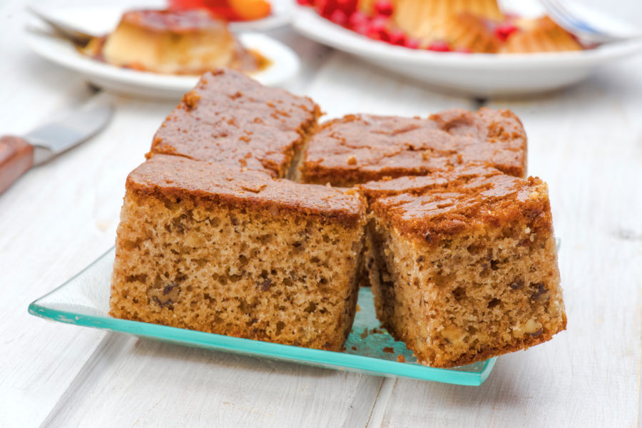 Recipe for Greek Layer Cake with Nuts