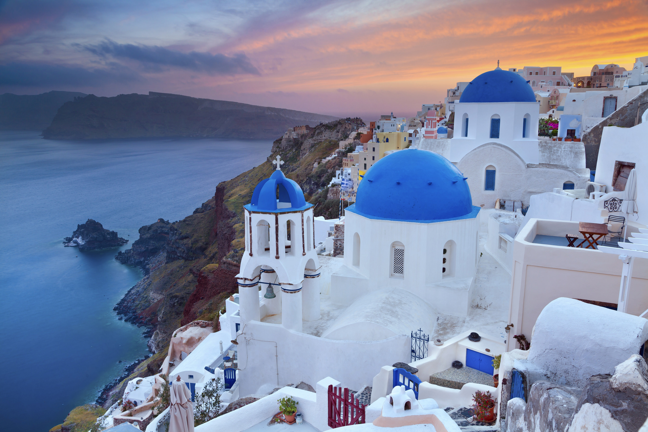 Top Villages To Visit On Santorini