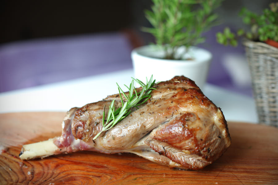 Recipe for Greek Style Roasted Lamb with Lemon