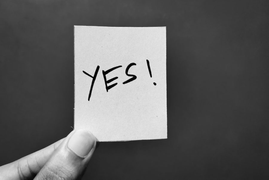 How to Say Yes in Greek