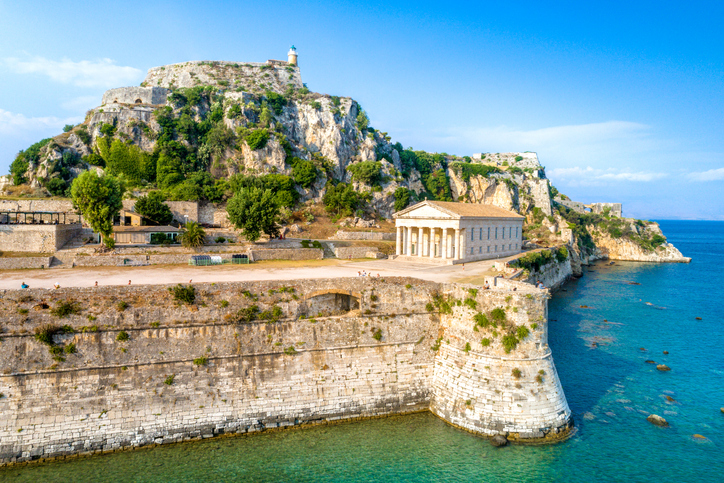 Tour Gardiki Castle on Corfu