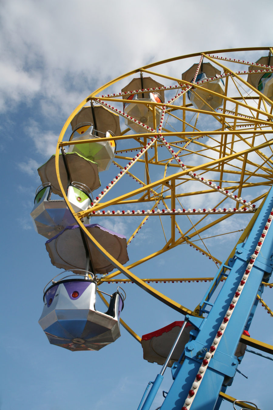 Visit Allou Fun Park in Athens, Greece