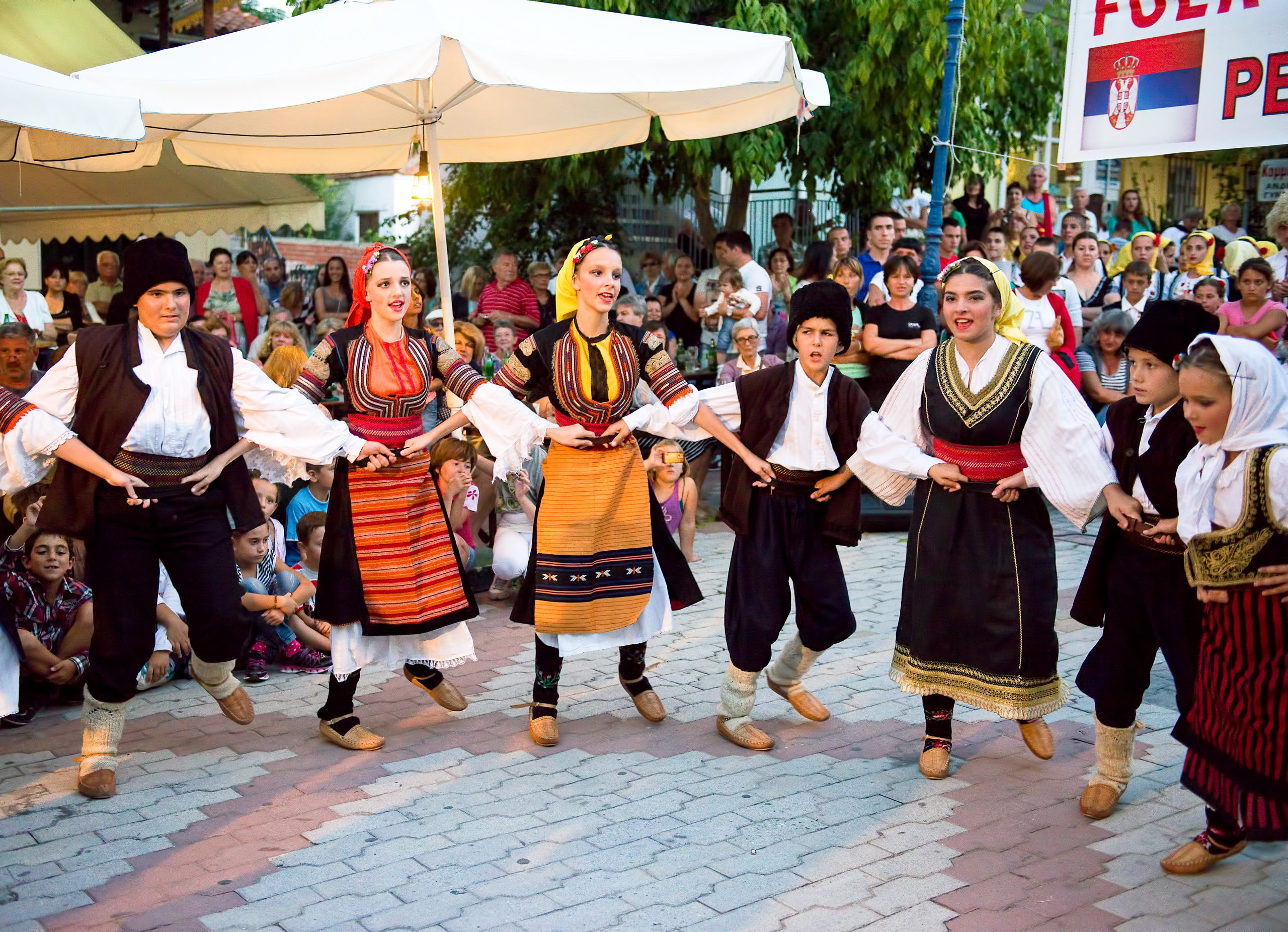 "Ragoutsaris" Is an Interesting Greek Tradition